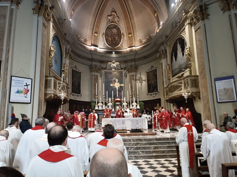 Celebrazioni per il centesimo compleanno di monsignor Gaetano Bonicelli ...